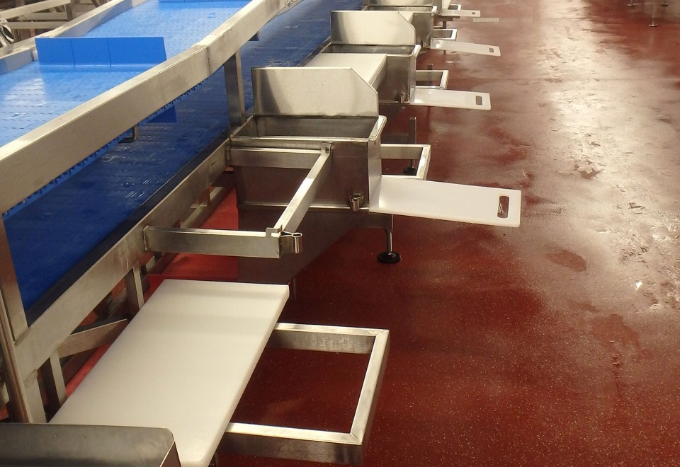 Conveyor Trim Station | Stainless Studio